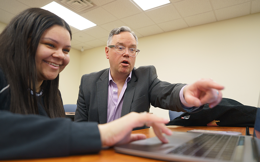 Meet Dr. Shawn Scott - Marketing | Curry College